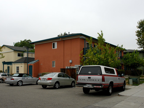 Poco Way Apartments | 1900 Poco Way, San Jose, CA 95116 | USDOH.org